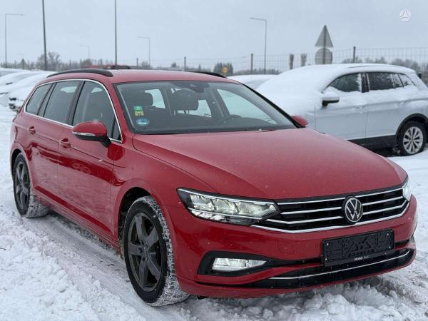 Sarkans Volkswagen Passat 2023 Viļņa, ar dzinēja tilpumu 1.97 L un nobraukumu 182 tūkst. km par 15500 €, foto 3 vietnē AUTOMOTO.COM.LV