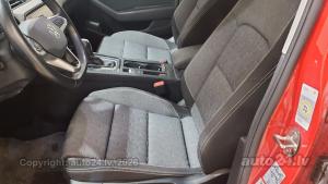 Red Volkswagen Passat 2023 in Tallinn, with an engine capacity of 2.00 L and mileage of 141 thousand km for 18990 €, photo 10 on AUTOMOTO.COM.LV