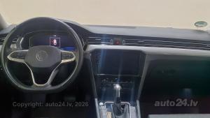 Red Volkswagen Passat 2023 in Tallinn, with an engine capacity of 2.00 L and mileage of 141 thousand km for 18990 €, photo 12 on AUTOMOTO.COM.LV
