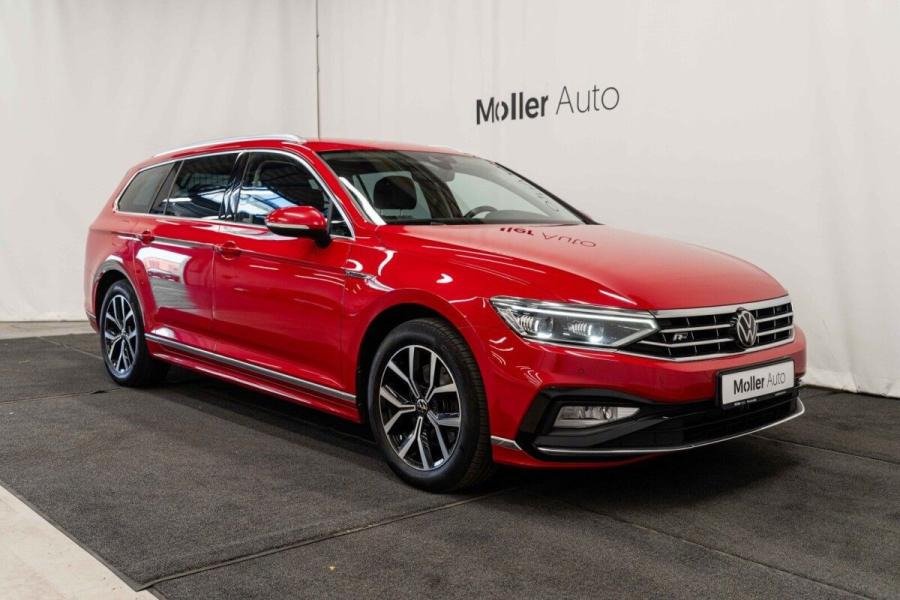 Red Volkswagen Passat 2023 in Tallinn, with an engine capacity of 2.00 L and mileage of 126 thousand km for 24200 €, photo 5 on AUTOMOTO.COM.LV