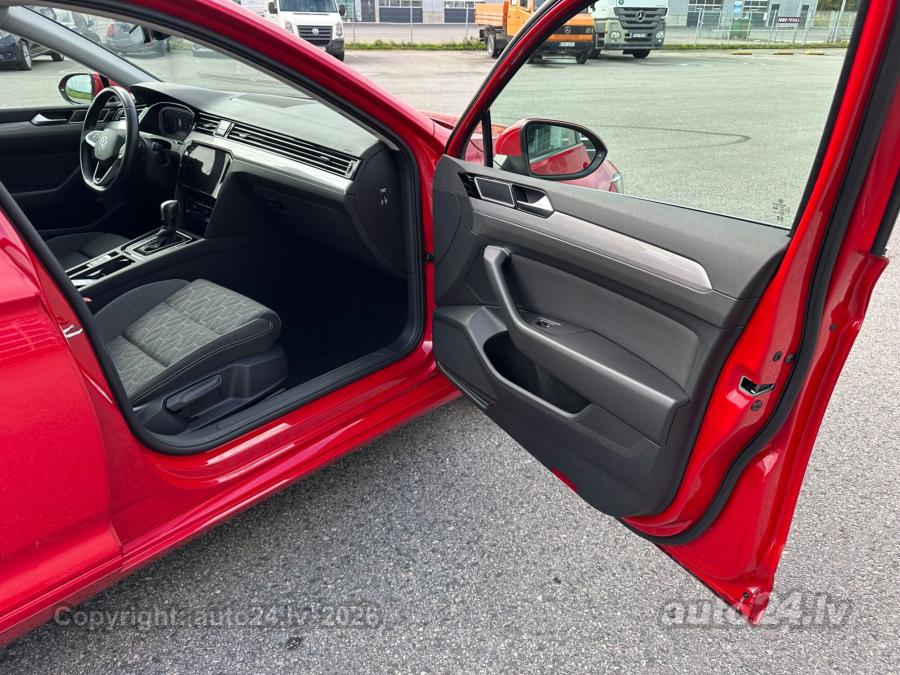 Sarkans Volkswagen Passat 2023 Tartu, ar dzinēja tilpumu 2.00 L un nobraukumu 141 tūkst. km par 17600 €, foto 15 vietnē AUTOMOTO.COM.LV