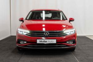 Sarkans Volkswagen Passat 2023 Tallina, ar dzinēja tilpumu 2.00 L un nobraukumu 149 tūkst. km par 23500 €, foto 3 vietnē AUTOMOTO.COM.LV