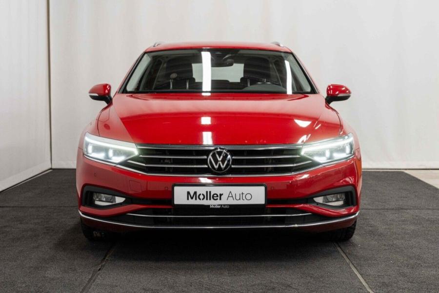 Sarkans Volkswagen Passat 2023 Tallina, ar dzinēja tilpumu 2.00 L un nobraukumu 149 tūkst. km par 23500 €, foto 3 vietnē AUTOMOTO.COM.LV