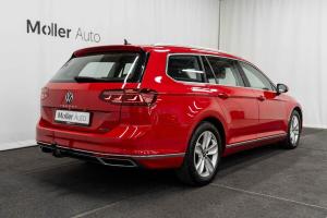 Sarkans Volkswagen Passat 2023 Tallina, ar dzinēja tilpumu 2.00 L un nobraukumu 149 tūkst. km par 23500 €, foto 5 vietnē AUTOMOTO.COM.LV