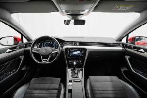 Sarkans Volkswagen Passat 2023 Tallina, ar dzinēja tilpumu 2.00 L un nobraukumu 149 tūkst. km par 23500 €, foto 10 vietnē AUTOMOTO.COM.LV