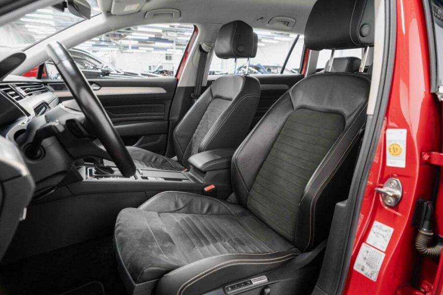 Sarkans Volkswagen Passat 2023 Tallina, ar dzinēja tilpumu 2.00 L un nobraukumu 149 tūkst. km par 23500 €, foto 15 vietnē AUTOMOTO.COM.LV