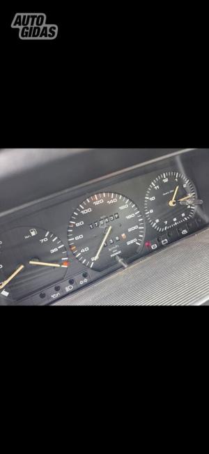Фольксваген Пассат 1990 в Укмерге, объемом двигателя 1.80 л и пробегом 170 тыс. км за 800 €, фото 8 на AUTOMOTO.COM.LV