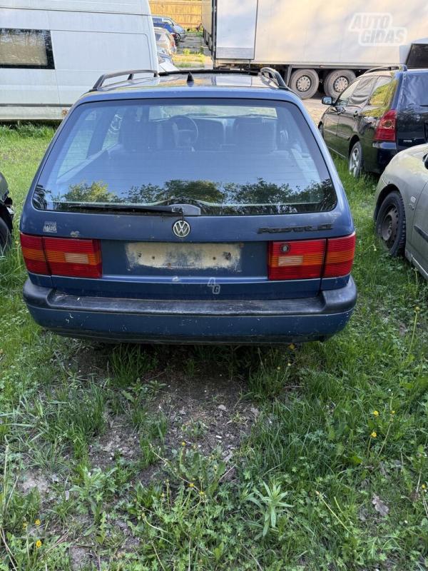 Volkswagen Passat 1994 Kauņa, ar dzinēja tilpumu 1.80 L un nobraukumu 196 tūkst. km par 500 €, foto 4 vietnē AUTOMOTO.COM.LV