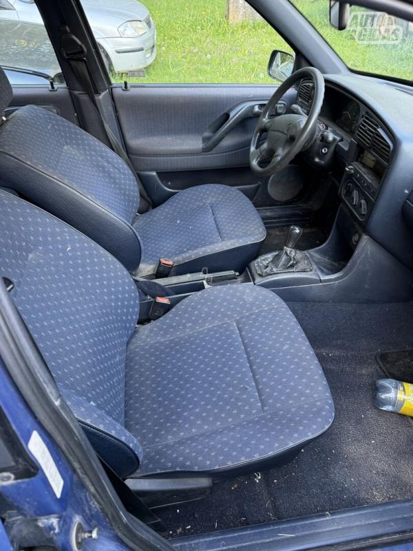 Volkswagen Passat 1994 Kauņa, ar dzinēja tilpumu 1.80 L un nobraukumu 196 tūkst. km par 500 €, foto 5 vietnē AUTOMOTO.COM.LV