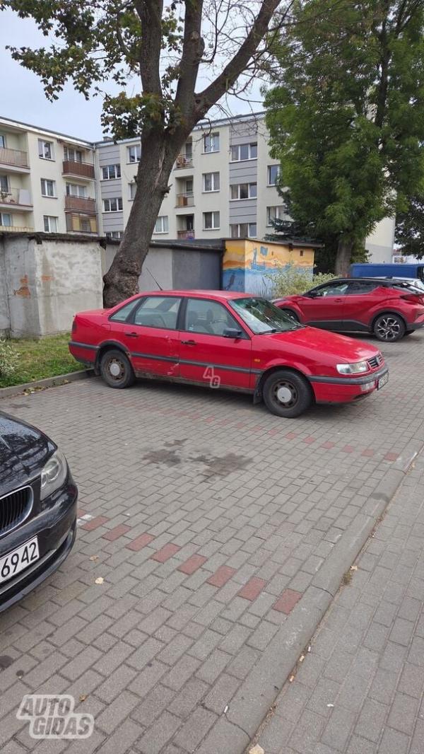 Фольксваген Пассат 1994 в Мариямполе на AUTOMOTO.COM.LV Фольксваген Пассат 1994 в Мариямполе, объемом двигателя 1.80 л и пробегом 278 тыс. км за 750 €, фото 3 на AUTOMOTO.COM.LV