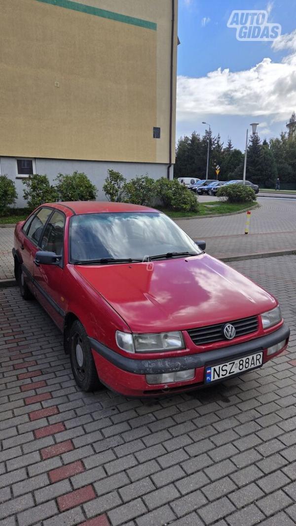 Фольксваген Пассат 1994 в Мариямполе на AUTOMOTO.COM.LV Фольксваген Пассат 1994 в Мариямполе, объемом двигателя 1.80 л и пробегом 278 тыс. км за 750 €, фото 4 на AUTOMOTO.COM.LV