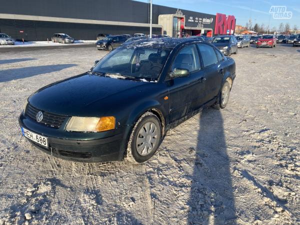 Volkswagen Passat 1996 in Panevezys, with an engine capacity of 1.90 L and mileage of 272 thousand km for 550 €, photo 1 on AUTOMOTO.COM.LV