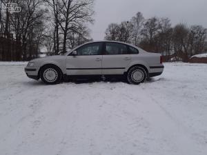 Volkswagen Passat 1996 Kauņa, ar dzinēja tilpumu 1.90 L un nobraukumu 413 tūkst. km par 950 €, foto 7 vietnē AUTOMOTO.COM.LV