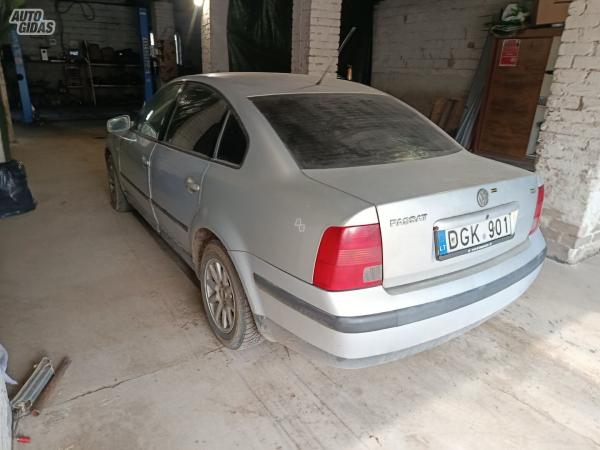 Volkswagen Passat 1996 Joniškis, ar dzinēja tilpumu 1.90 L un nobraukumu 30 tūkst. km par 250 €, foto 5 vietnē AUTOMOTO.COM.LV