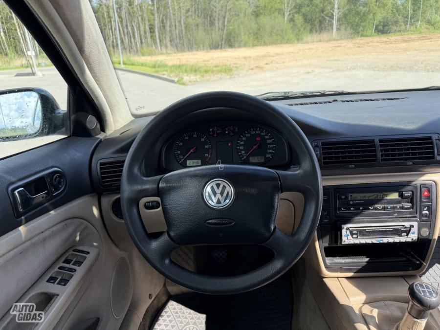 Volkswagen Passat 1996 Utena, ar dzinēja tilpumu 1.80 L un nobraukumu 202 tūkst. km par 1350 €, foto 13 vietnē AUTOMOTO.COM.LV