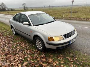 Volkswagen Passat 1997 in Varena, with an engine capacity of 1.60 L and mileage of 288 thousand km for 640 €, photo 8 on AUTOMOTO.COM.LV