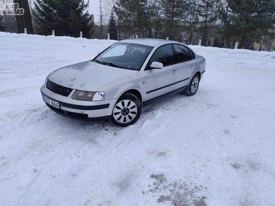 Volkswagen Passat 1997 in Alytus, with an engine capacity of 1.90 L and mileage of 489 thousand km for 600 €, photo 1 on AUTOMOTO.COM.LV