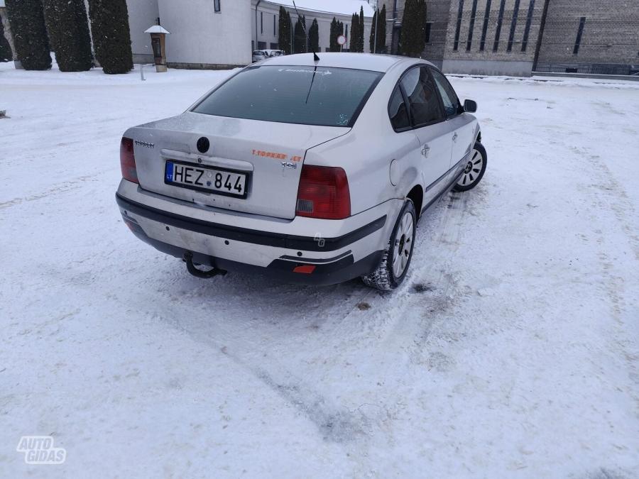 Volkswagen Passat 1997 in Alytus, with an engine capacity of 1.90 L and mileage of 489 thousand km for 600 €, photo 5 on AUTOMOTO.COM.LV