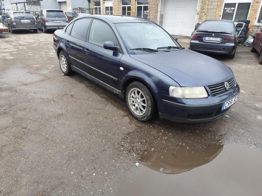Volkswagen Passat 1997 Panevēža, ar dzinēja tilpumu 1.90 L un nobraukumu 430 tūkst. km par 650 €, foto 3 vietnē AUTOMOTO.COM.LV