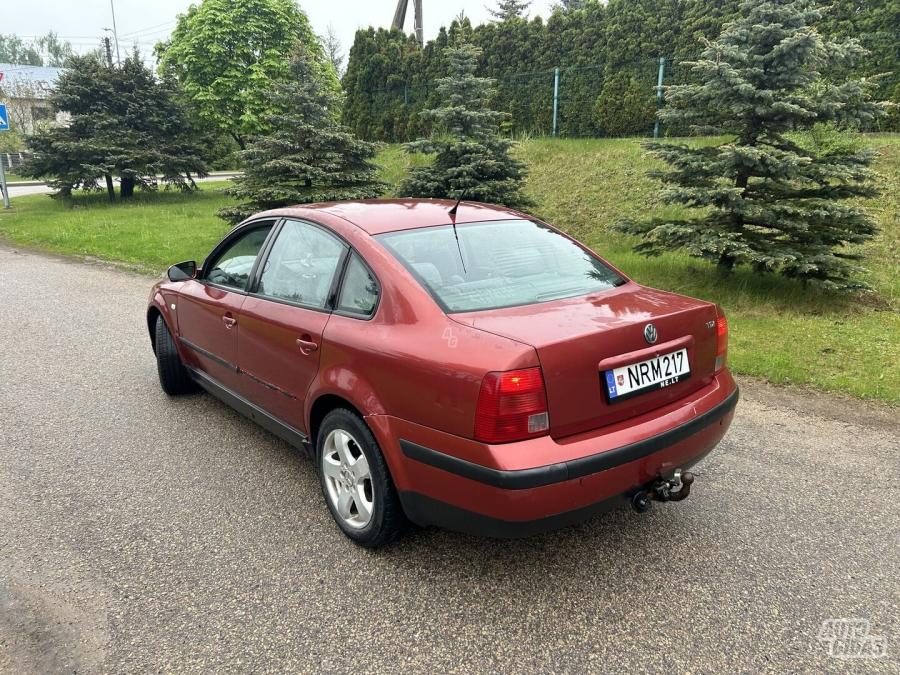 Volkswagen Passat 1997 in Elektrenai, with an engine capacity of 1.90 L and mileage of 377 thousand km for 650 €, photo 3 on AUTOMOTO.COM.LV