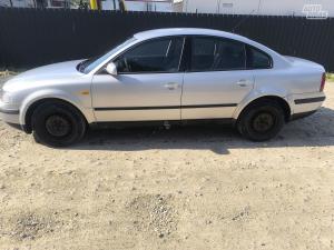 Volkswagen Passat 1997 in Vilnius, with an engine capacity of 1.80 L and mileage of 188 thousand km for 1000 €, photo 3 on AUTOMOTO.COM.LV