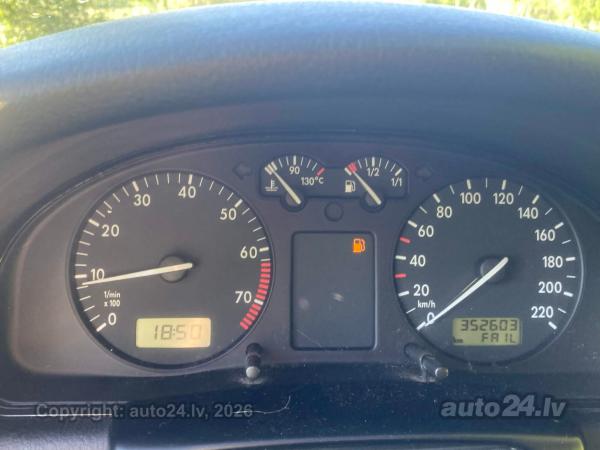 Volkswagen Passat 1997 in Parnu, with an engine capacity of 1.60 L and mileage of 352 thousand km for 900 €, photo 9 on AUTOMOTO.COM.LV