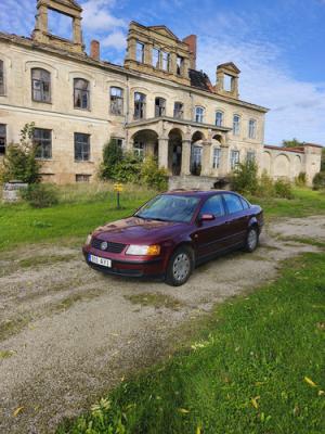 Volkswagen Passat 1997 Kunda, ar dzinēja tilpumu 1.60 L un nobraukumu 331 tūkst. km par 1000 €, foto  vietnē AUTOMOTO.COM.LV