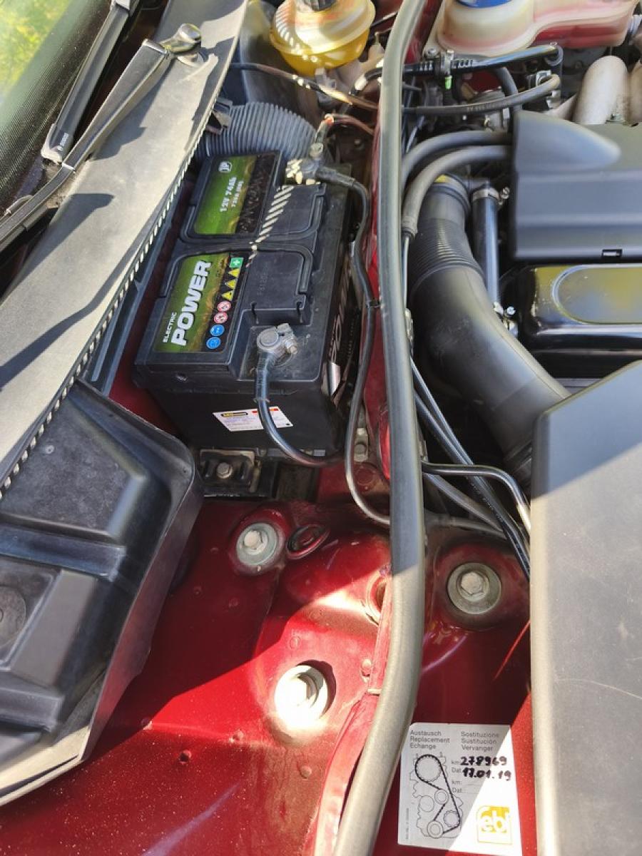 Volkswagen Passat 1997 Kunda, ar dzinēja tilpumu 1.60 L un nobraukumu 331 tūkst. km par 1000 €, foto 15 vietnē AUTOMOTO.COM.LV