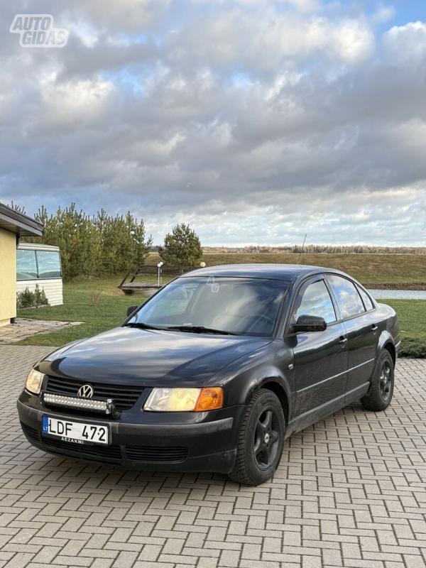 Volkswagen Passat 1998 in Mazeikiai, with an engine capacity of 1.90 L and mileage of 483 thousand km for 900 €, photo 1 on AUTOMOTO.COM.LV