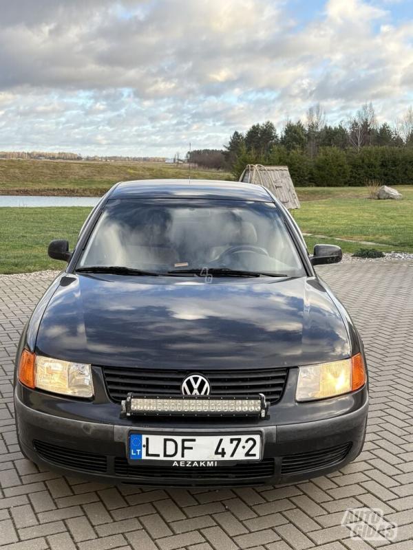 Volkswagen Passat 1998 in Mazeikiai, with an engine capacity of 1.90 L and mileage of 483 thousand km for 900 €, photo 2 on AUTOMOTO.COM.LV