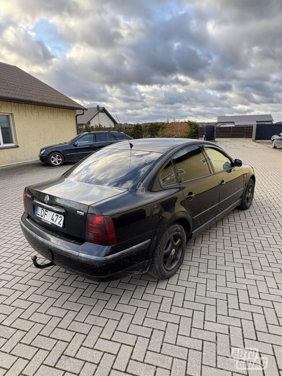 Volkswagen Passat 1998 Mažeikiai, ar dzinēja tilpumu 1.90 L un nobraukumu 483 tūkst. km par 900 €, foto 5 vietnē AUTOMOTO.COM.LV