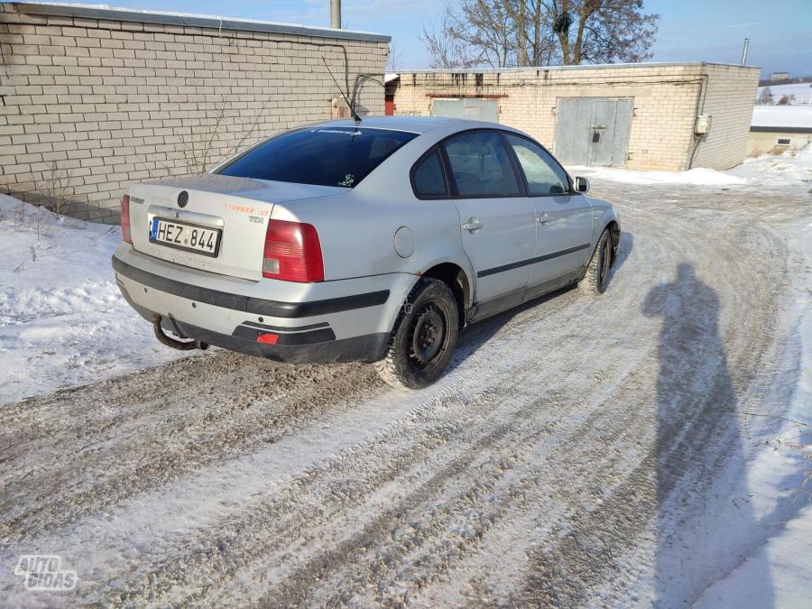 Volkswagen Passat 1998 Alīta, ar dzinēja tilpumu 1.90 L un nobraukumu 400 tūkst. km par 300 €, foto 5 vietnē AUTOMOTO.COM.LV
