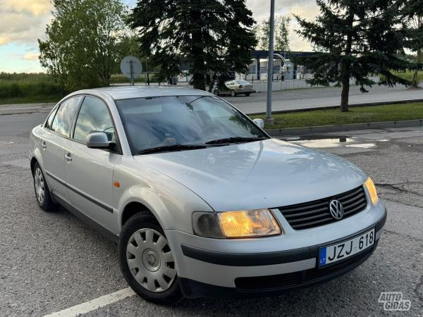 Volkswagen Passat 1998 in Kaunas, with an engine capacity of 1.90 L and mileage of 420 thousand km for 1600 €, photo 3 on AUTOMOTO.COM.LV