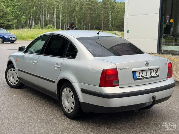 Volkswagen Passat 1998 in Kaunas, with an engine capacity of 1.90 L and mileage of 420 thousand km for 1600 €, photo 7 on AUTOMOTO.COM.LV
