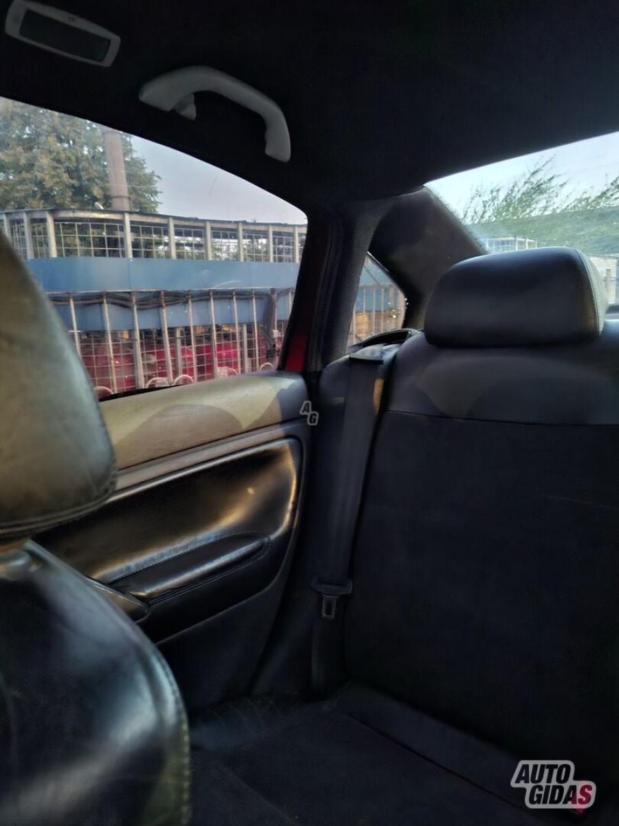 Volkswagen Passat 1998 in Jonava, with an engine capacity of 1.90 L and mileage of 465 thousand km for 1000 €, photo 8 on AUTOMOTO.COM.LV