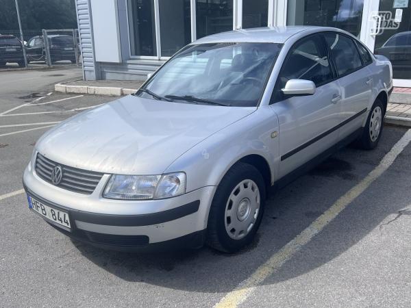 Volkswagen Passat 1998 in Siauliai, with an engine capacity of 1.90 L and mileage of 330 thousand km for 580 €, photo 1 on AUTOMOTO.COM.LV