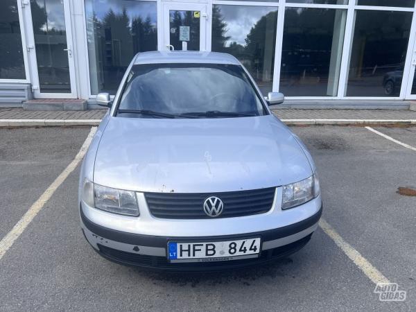 Volkswagen Passat 1998 in Siauliai, with an engine capacity of 1.90 L and mileage of 338 thousand km for 580 €, photo 7 on AUTOMOTO.COM.LV