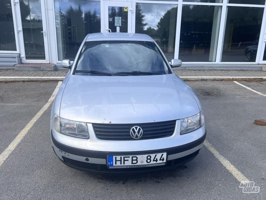 Volkswagen Passat 1998 Šauļi, ar dzinēja tilpumu 1.90 L un nobraukumu 338 tūkst. km par 580 €, foto 8 vietnē AUTOMOTO.COM.LV