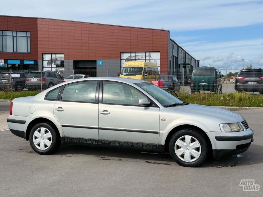 Volkswagen Passat 1998 Šilutė, ar dzinēja tilpumu 1.90 L un nobraukumu 287 tūkst. km par 899 €, foto 4 vietnē AUTOMOTO.COM.LV