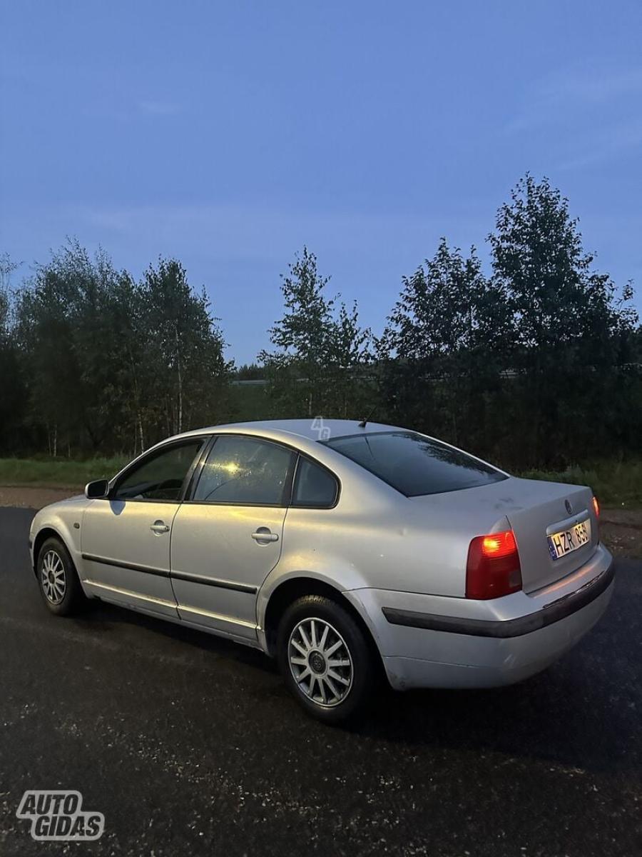 Volkswagen Passat 1998 in Vilnius, with an engine capacity of 1.90 L and mileage of 409 thousand km for 750 €, photo 5 on AUTOMOTO.COM.LV