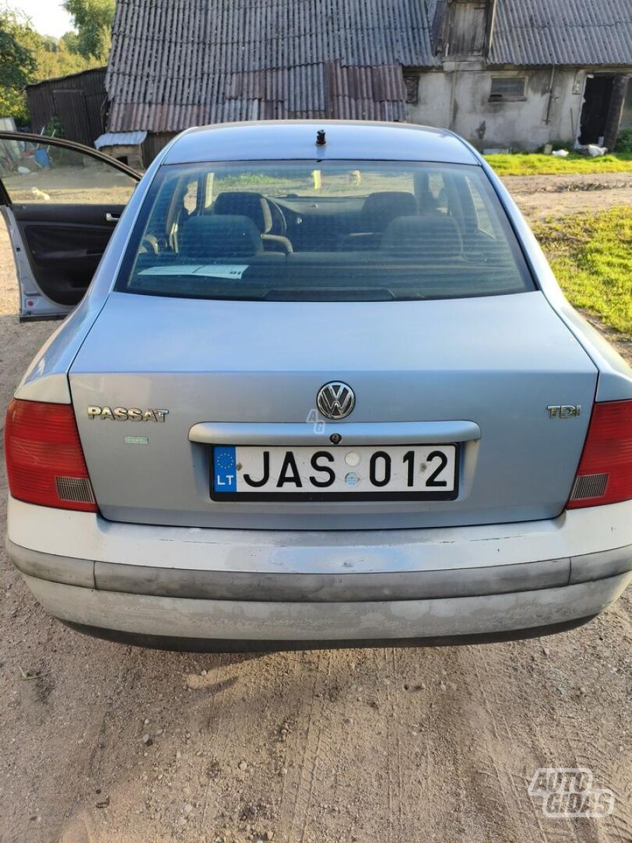 Volkswagen Passat 1998 Šilalė, ar dzinēja tilpumu 1.90 L un nobraukumu 439 tūkst. km par 1000 €, foto 4 vietnē AUTOMOTO.COM.LV