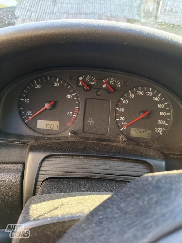 Volkswagen Passat 1998 Šilalė vietnē Volkswagen Passat 1998 Šilalė, ar dzinēja tilpumu 1.90 L un nobraukumu 439 tūkst. km par 1000 €, foto 7 vietnē AUTOMOTO.COM.LV
