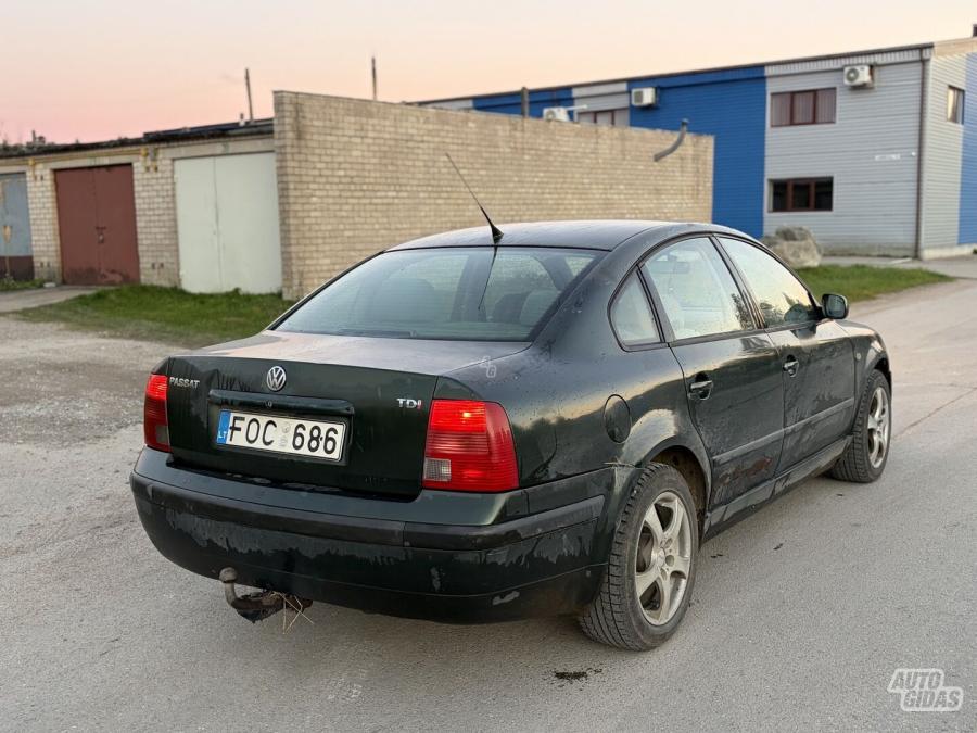 Volkswagen Passat 1998 in Klaipeda, with an engine capacity of 1.90 L and mileage of 380 thousand km for 500 €, photo 3 on AUTOMOTO.COM.LV