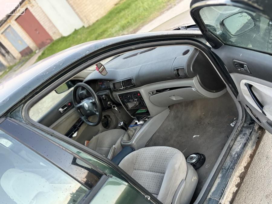 Volkswagen Passat 1998 in Klaipeda, with an engine capacity of 1.90 L and mileage of 380 thousand km for 500 €, photo 6 on AUTOMOTO.COM.LV