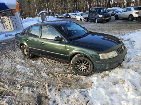 Volkswagen Passat 1999 Jurbarkas, ar dzinēja tilpumu 1.90 L un nobraukumu 3861 tūkst. km par 1150 €, foto 1 vietnē AUTOMOTO.COM.LV