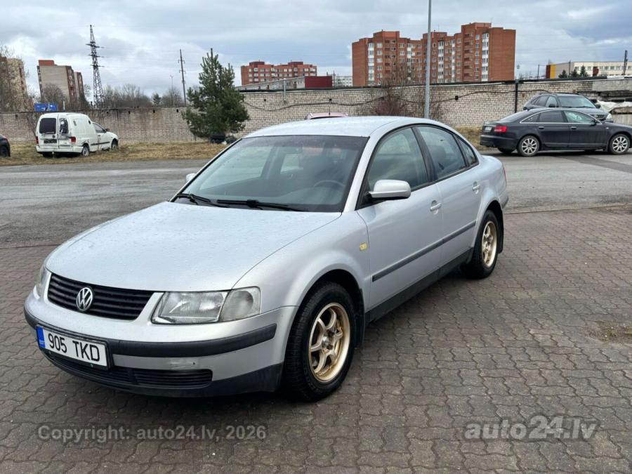 Volkswagen Passat 1999 Narva, ar dzinēja tilpumu 1.60 L un nobraukumu 230 tūkst. km par 850 €, foto 1 vietnē AUTOMOTO.COM.LV