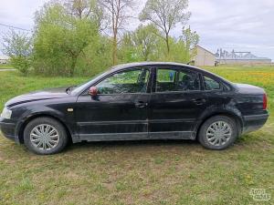 Volkswagen Passat 1999 Joniškis, ar dzinēja tilpumu 1.60 L un nobraukumu 347 tūkst. km par 400 €, foto 3 vietnē AUTOMOTO.COM.LV