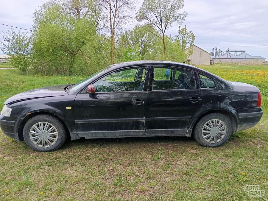 Volkswagen Passat 1999 Joniškis, ar dzinēja tilpumu 1.60 L un nobraukumu 347 tūkst. km par 400 €, foto 3 vietnē AUTOMOTO.COM.LV