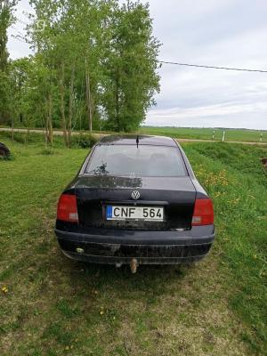 Volkswagen Passat 1999 Joniškis, ar dzinēja tilpumu 1.60 L un nobraukumu 347 tūkst. km par 400 €, foto 5 vietnē AUTOMOTO.COM.LV