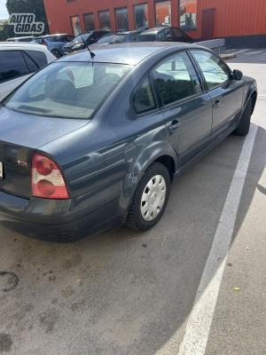 Volkswagen Passat 1999 Prienai, ar dzinēja tilpumu 1.90 L un nobraukumu 466 tūkst. km par 999 €, foto  vietnē AUTOMOTO.COM.LV